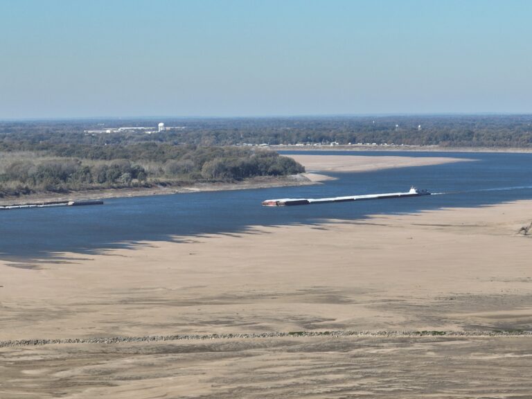 American Currents - American Commercial Barge Line